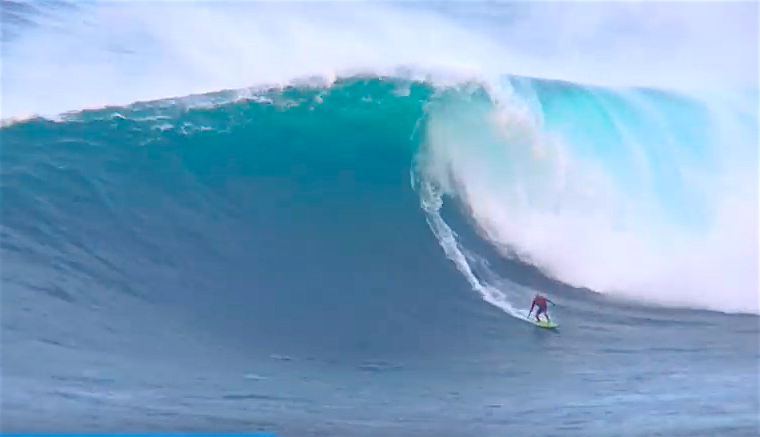 Slaters first session, the biggest wave ever and paddle madness at Jaws! - Carvemag.com