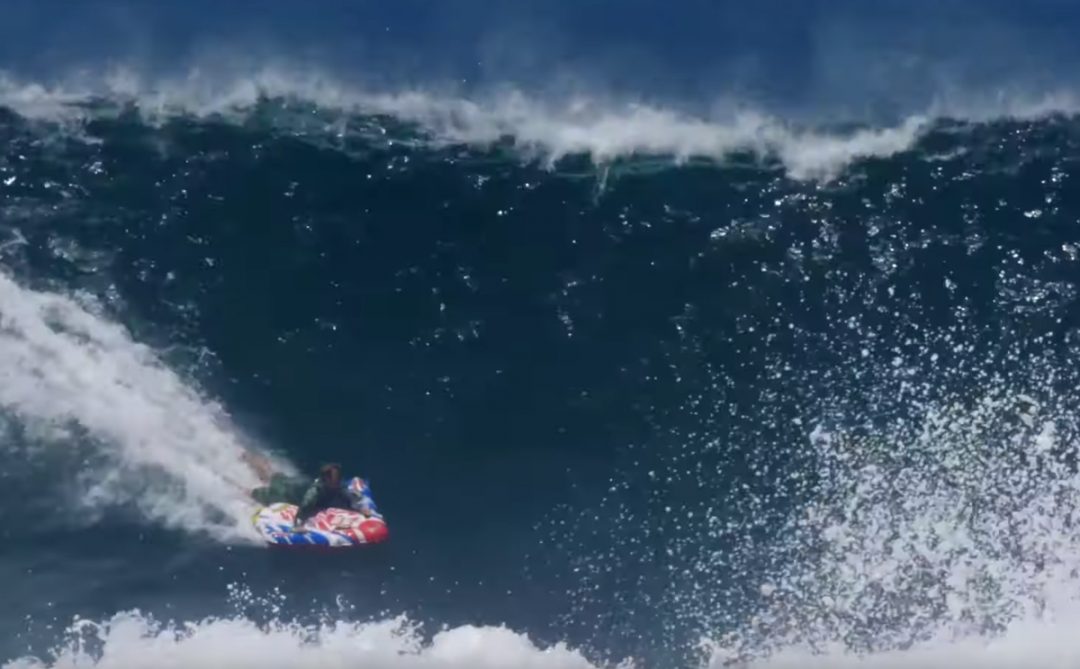 SURFING THE MEXICAN PIPELINE & BIG WAVE RAFTING! - Carvemag.com