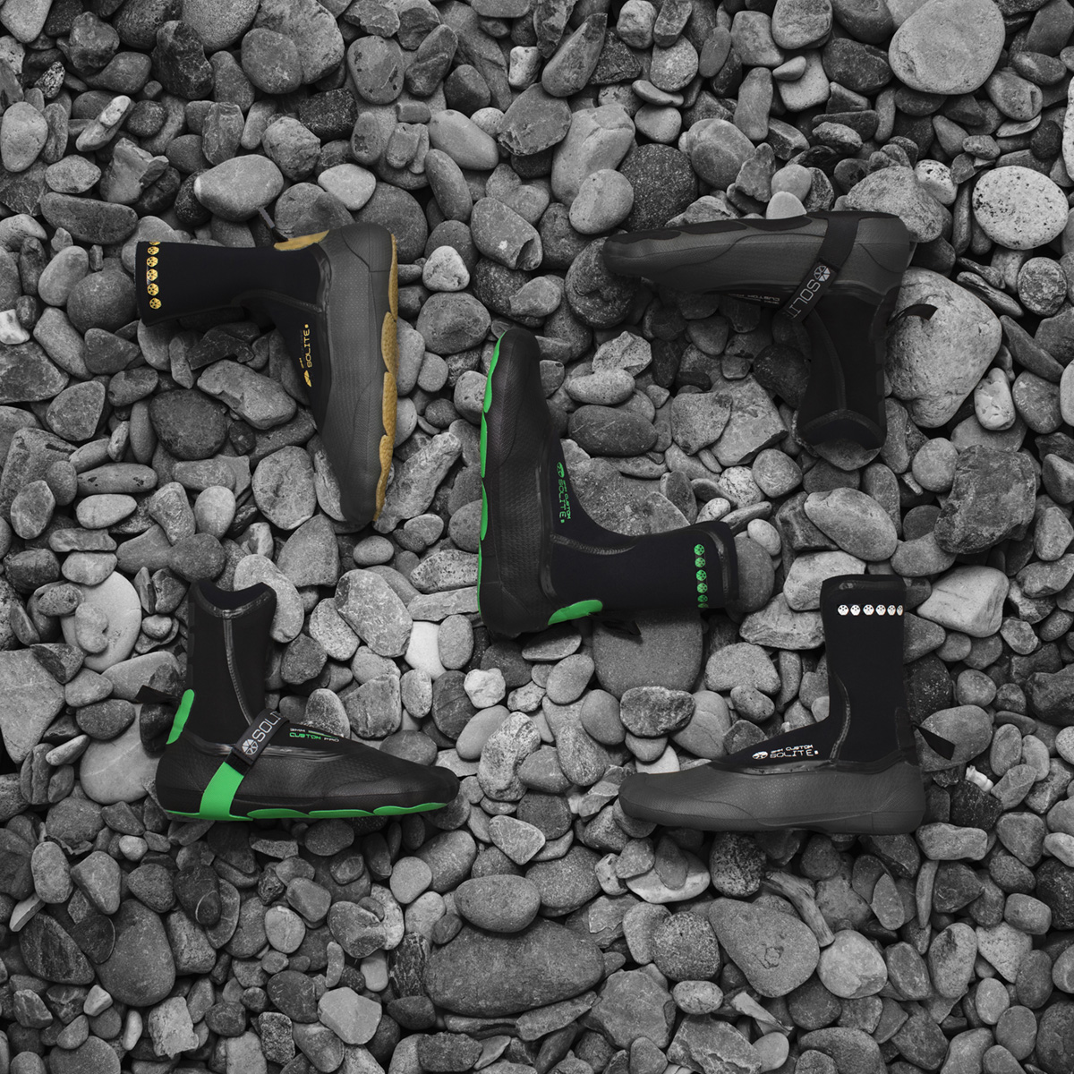 Solite invent custom fit surf boots. - Carvemag.com