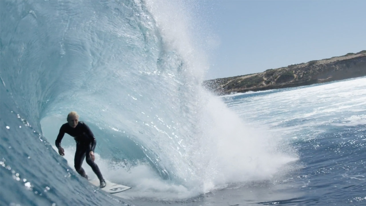 RIGHT AS RAIN - Carvemag.com