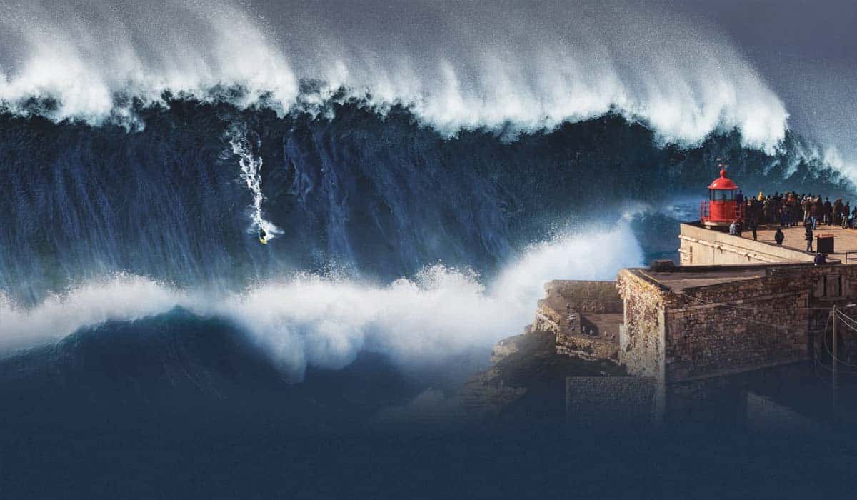 100 Foot Wave - Series - Carvemag.com