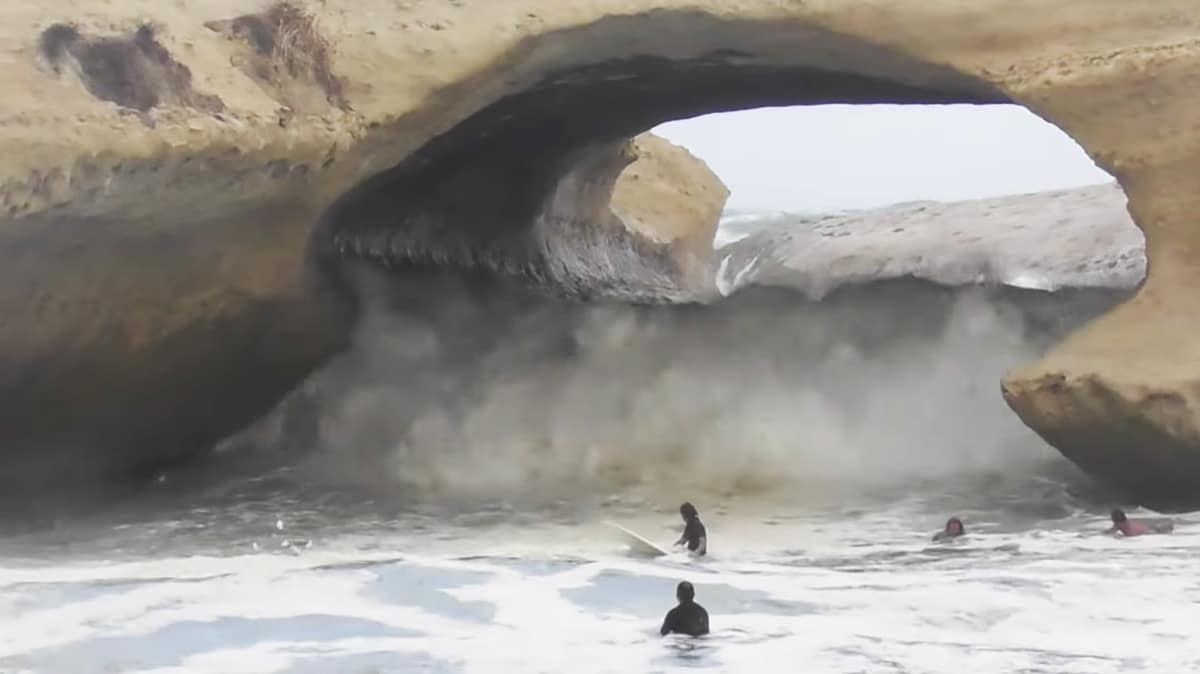 Cave Of Doom - Carvemag.com